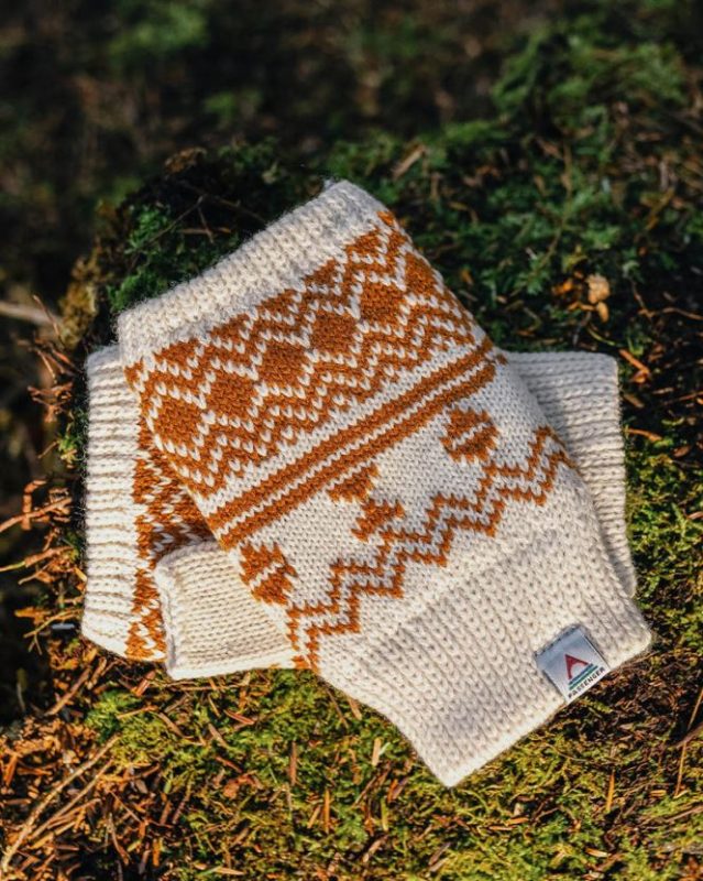 Passenger UK | Passenger clothing uk | Relaxed Exploration Attire